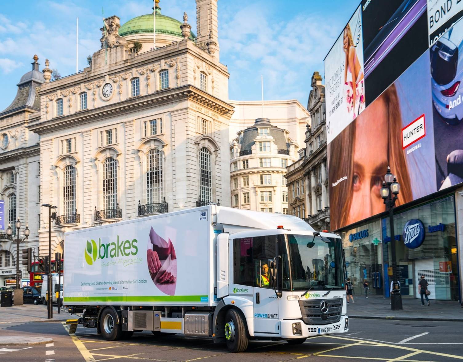 First automated low-entry truck for Brakes | CiTTi Magazine