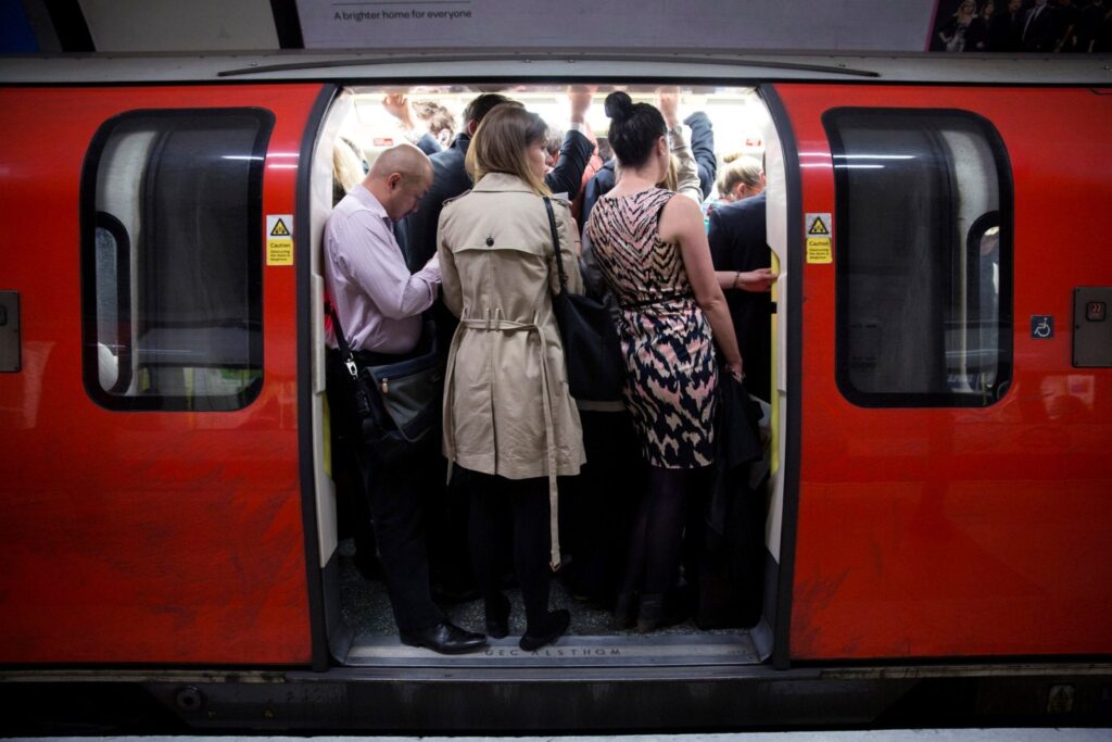 Londoners reveal the worst thing about using public transport | CiTTi ...
