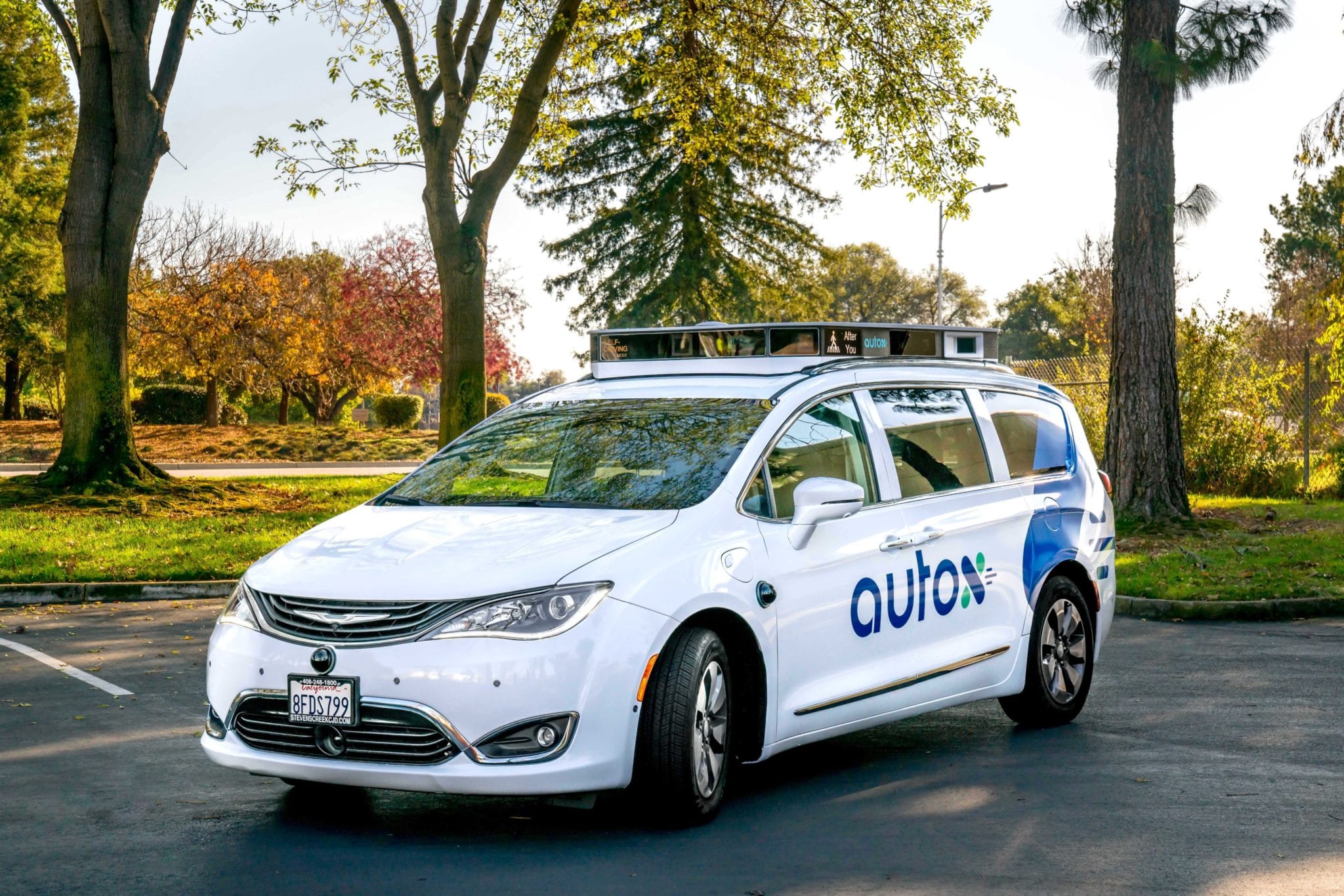 Hardware-ready driverless taxis to launch in China | CiTTi Magazine