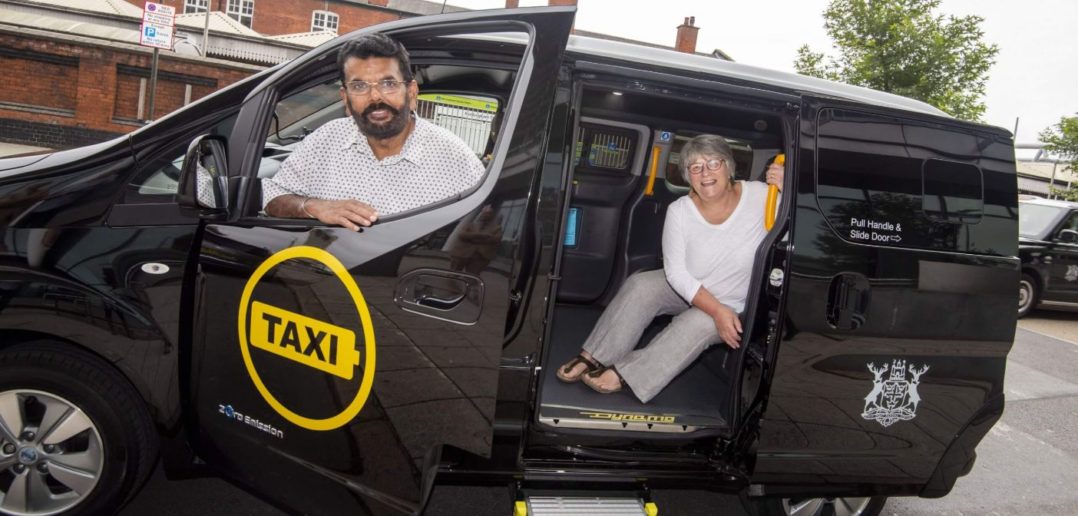 First Nottingham cabbie takes possession of all-electric hackney taxi ...