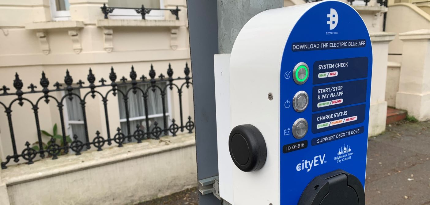 EV lamppost chargers proving popular in Brighton | CiTTi Magazine