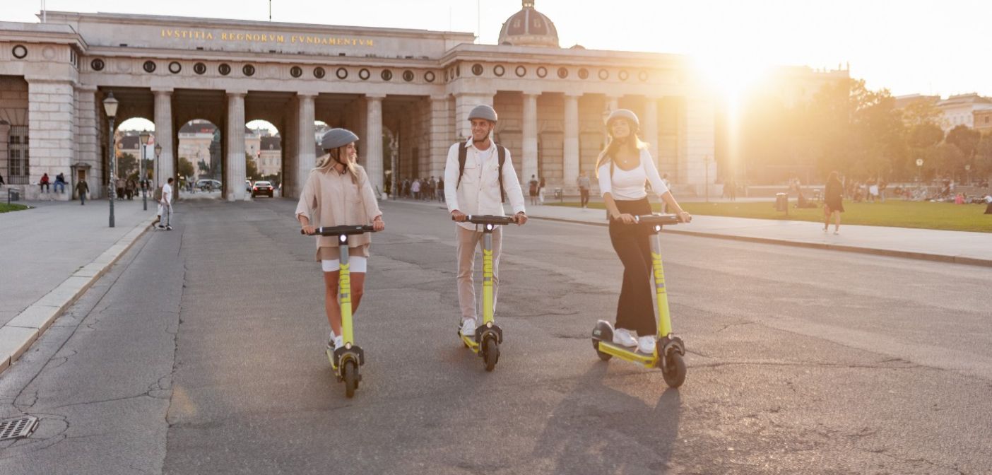 Superpedestrian and Moovit partner to add Link e-scooters to MaaS app ...