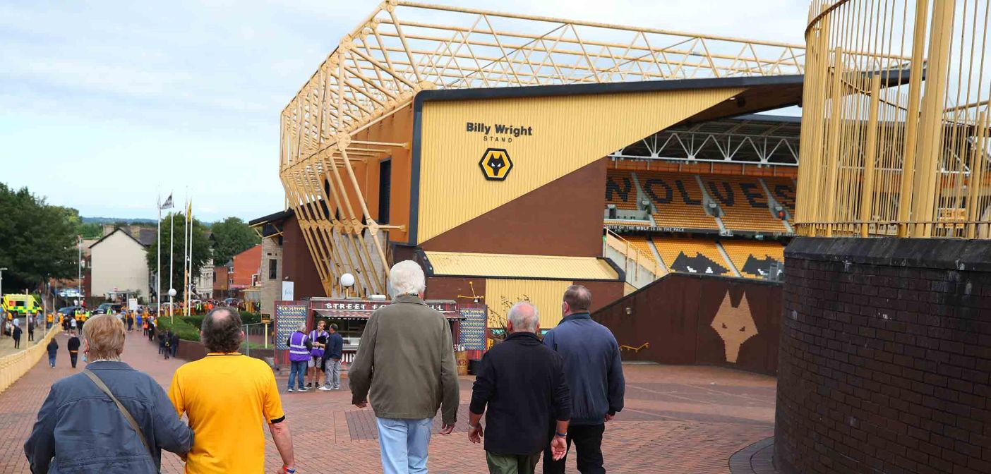 Wolves and Moovit team up for football travel app | CiTTi Magazine