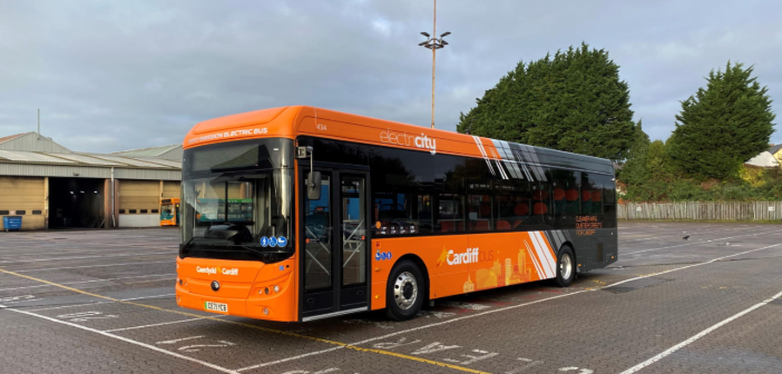 Cardiff Bus removes “bendy-buses” from service as it introduces EVs ...