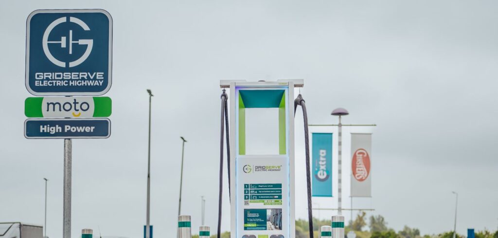 First M25 Electric Super Hub opens at Thurrock, Essex | CiTTi Magazine