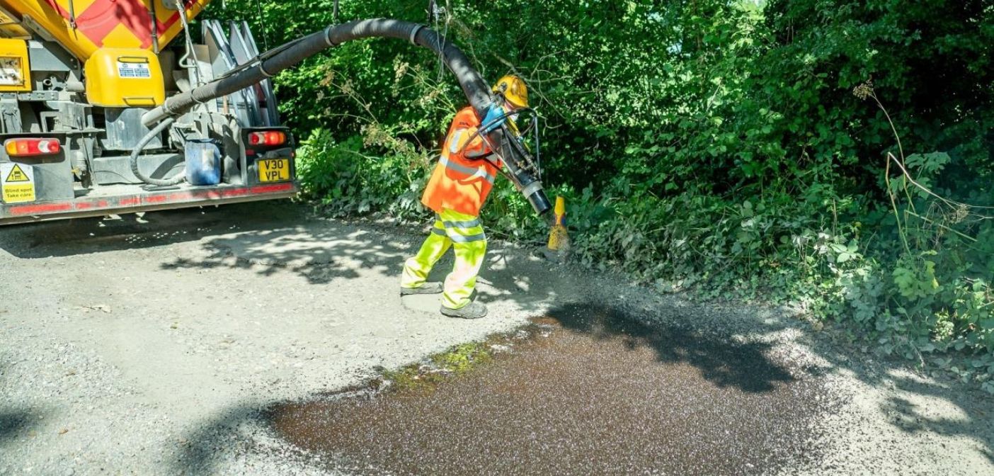 Road patching machines deployed across West Sussex | CiTTi Magazine