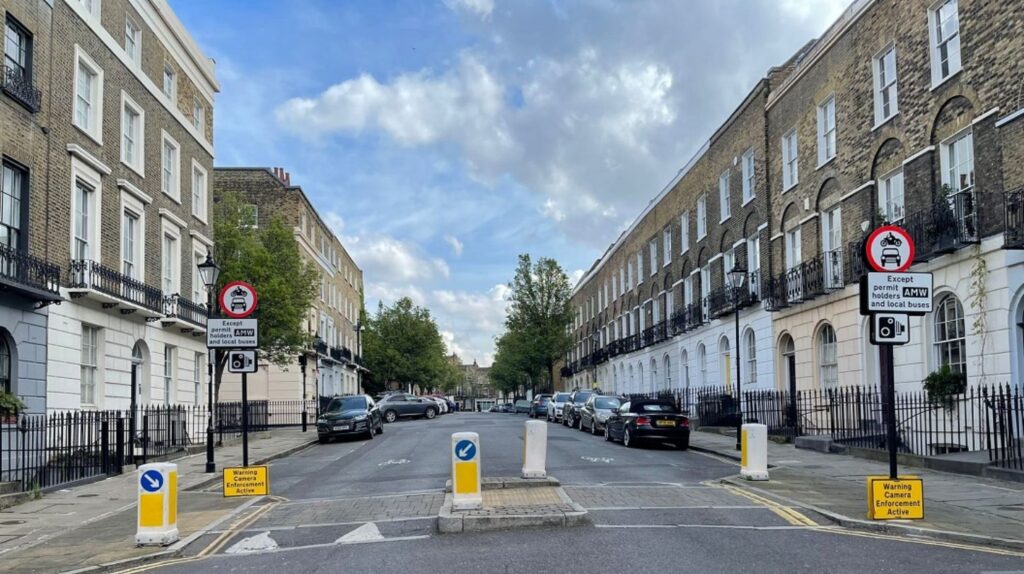 Islington Council makes Amwell low traffic neighbourhood permanent ...