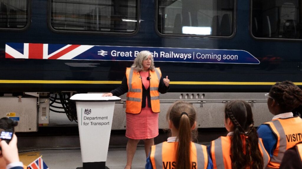 DFTO finalises South Western Railway renationalisation | CiTTi Magazine