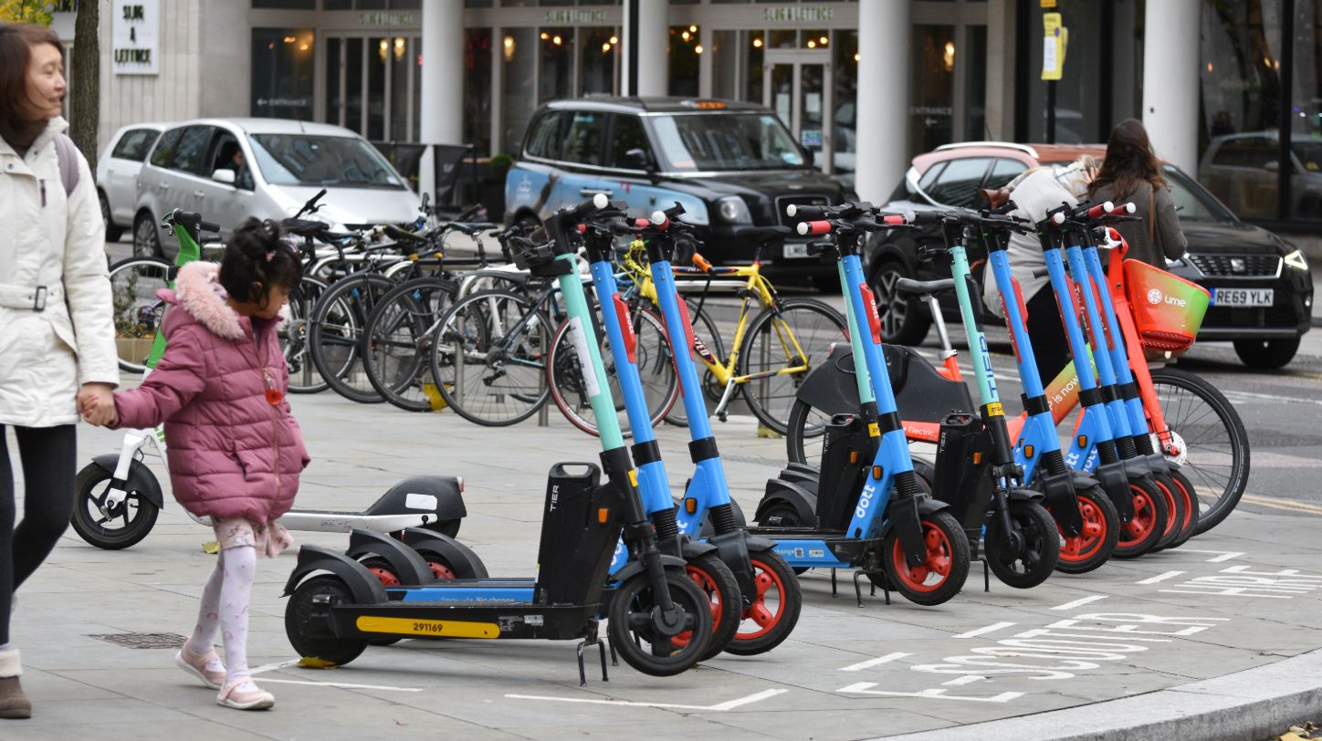 UK e-scooter trial areas expanded | CiTTi Magazine