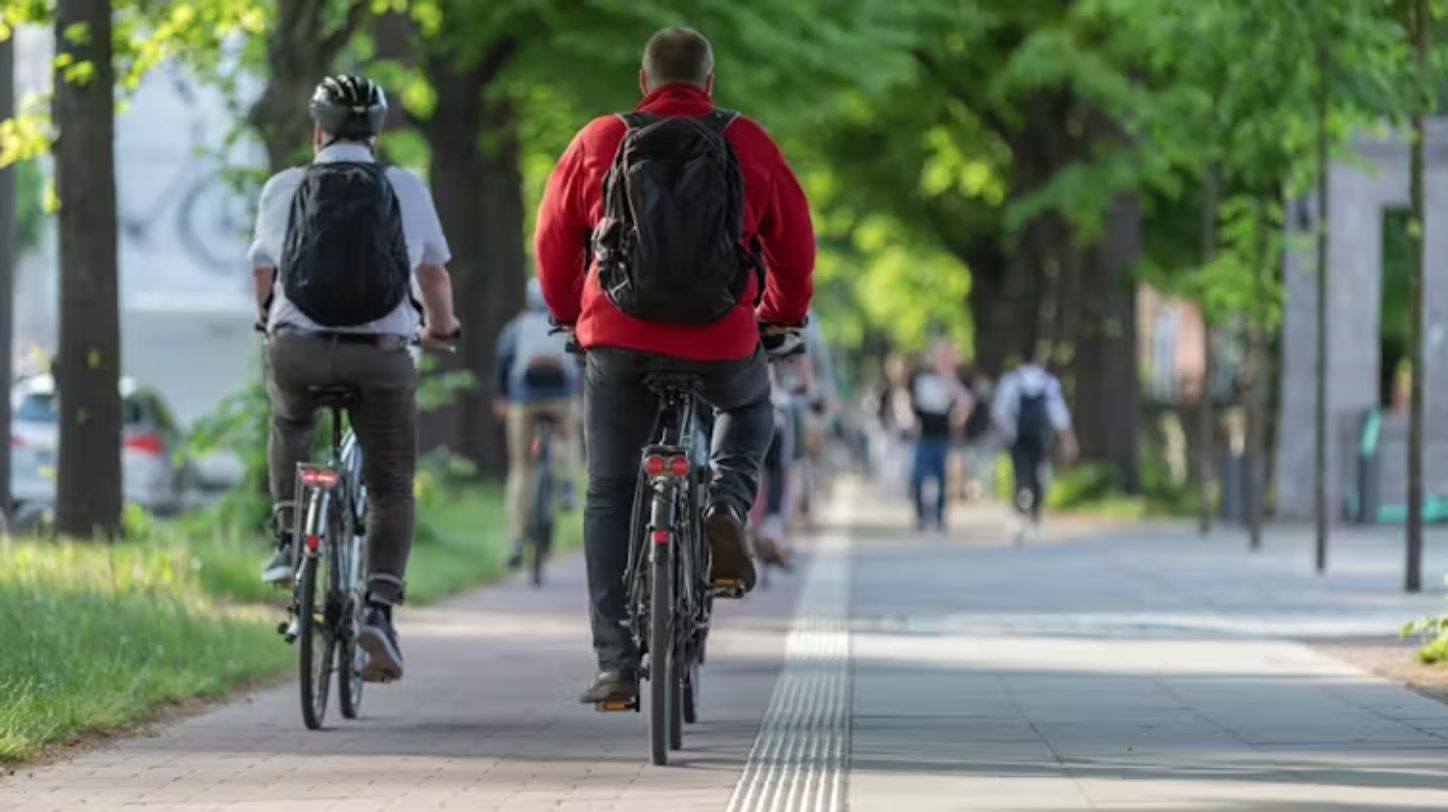 Why do people support or oppose bike lanes? Our research sheds light on ...